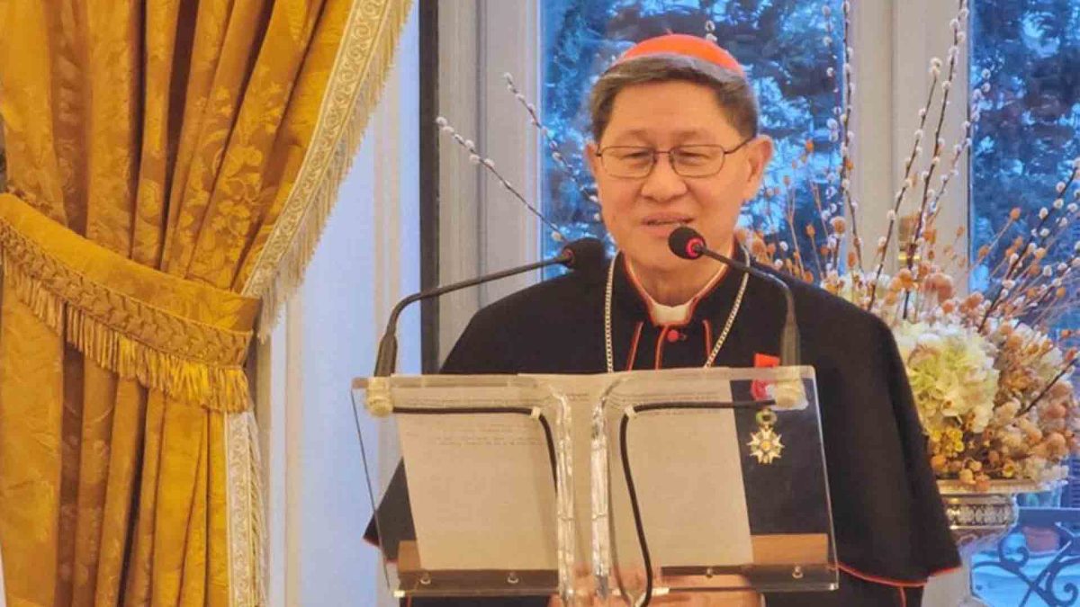 Cardinal Tagle, ginawaran ng Order of Legion of Honour ng Pransya - VeritasPH