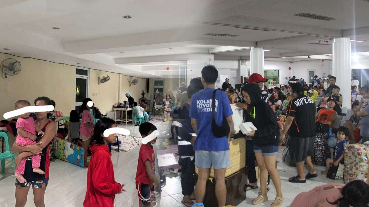 Establisyemento, paaralan at simbahan sa Albay, binuksan para sa ...